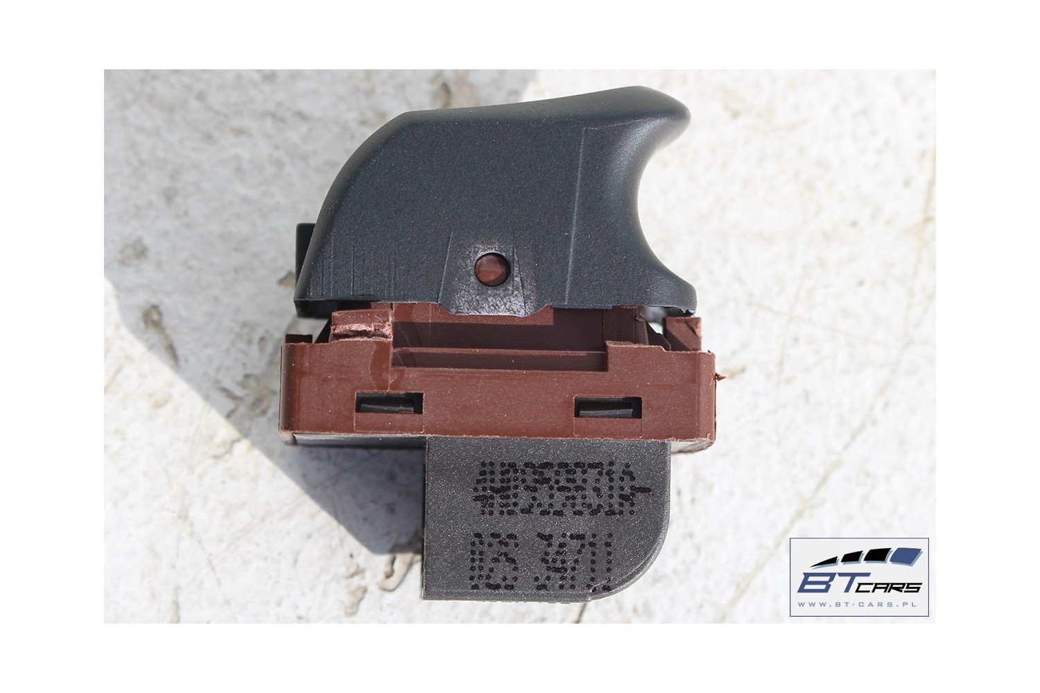 AUDI A6 A7 A8 Q3 PRZYCISK BAGAŻNIKA 4H0959831A 4H0959831B 4H0 959 831 A ...